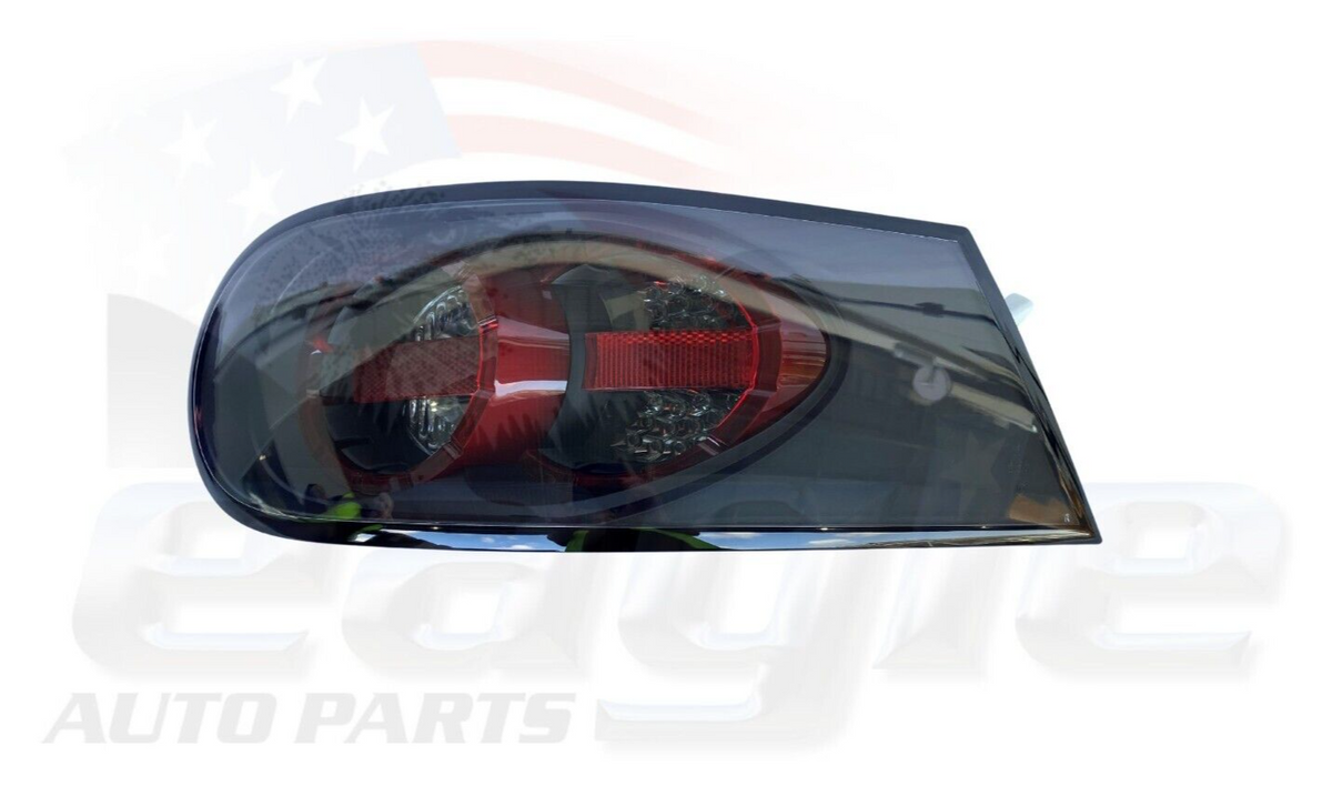 HSV VE GTS Clubsport Right Hand Rear Tail Light LED 2010 - 2012 Genuin ...