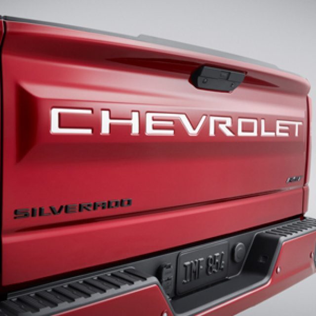 CHEVROLET SILVERADO TAILGATE DECAL LETTERING SILVER 2020 - 2023 GENUIN ...