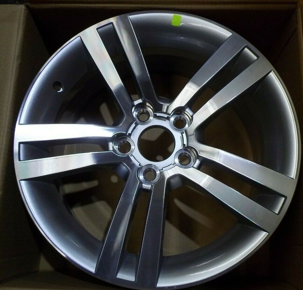 Holden VE Commodore SS & SSV 18" x 8" Mag Wheel — Eagle Auto Parts
