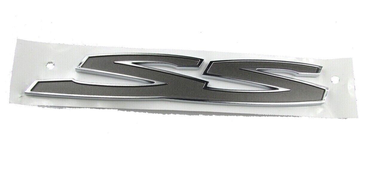 Holden Commodore VF SS SSV Redline Sedan ( SS ) Boot Lid Badge Emblem ...